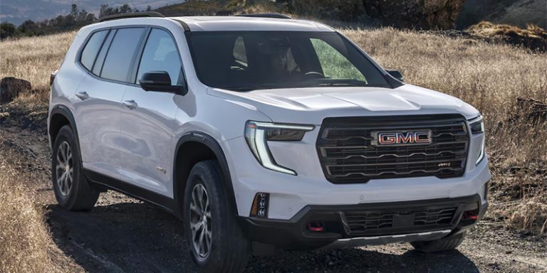 A Refined SUV Experience Awaits in the 2025 GMC Acadia - Vachon GMC Blog